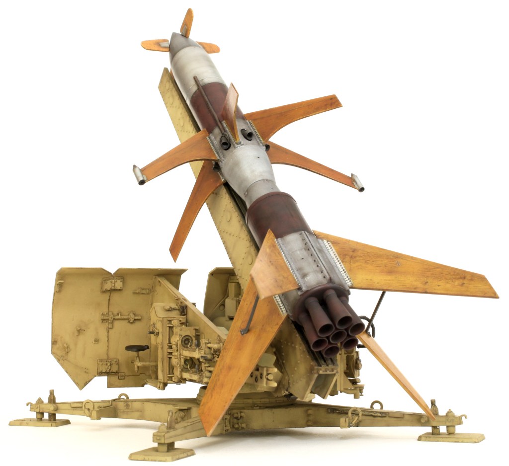 Bronco 1/35 Rheinmetall-Borsig ‘Rheintochter’ R-1 | STATIC CAPITAL