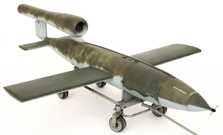 1/32 Special Hobby Fieseler Fi 103 (FZG 76) / V-1 | STATIC CAPITAL